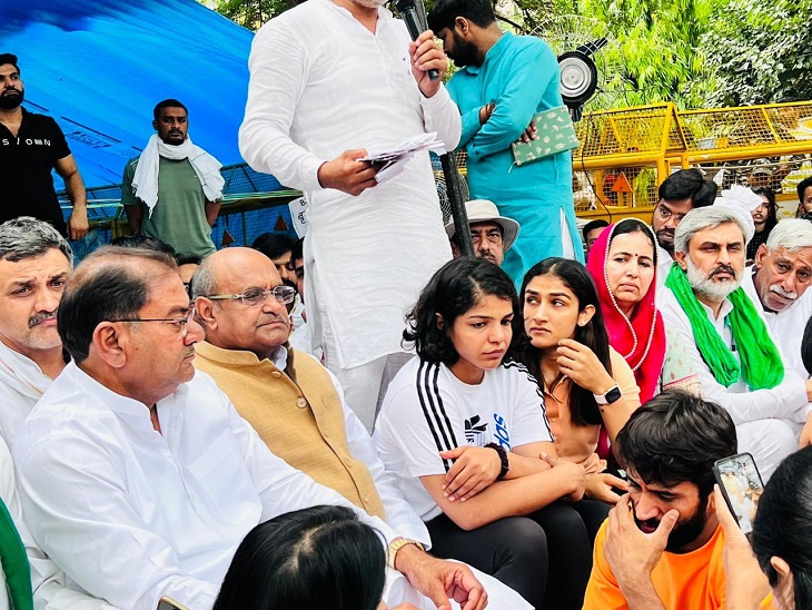 Brij Bhushan Sharan Singh Sexual Harassment Case; Vinesh Phogat On Prime Minister Narendra Modi ...