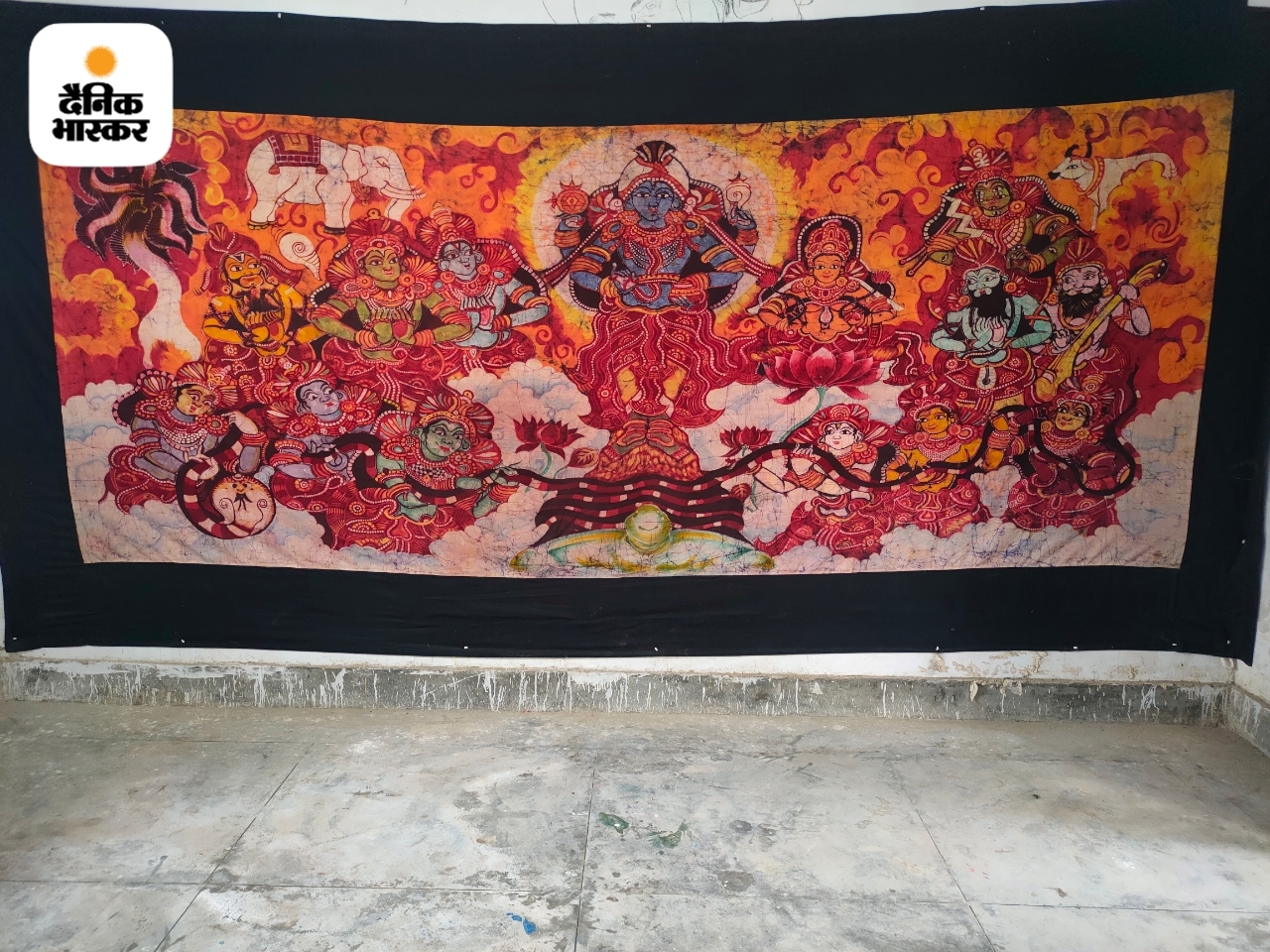Recorded in the India Book of Records, showed talent by making the ...