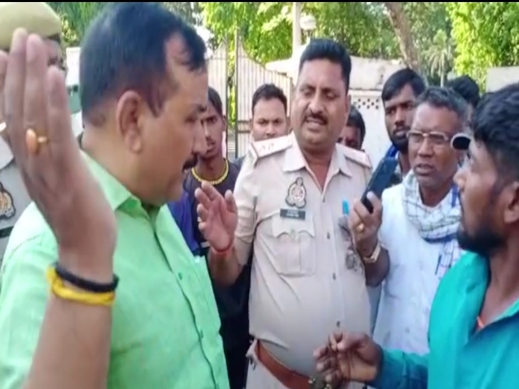 Pradhan prevented the burial of the dead body of the old man in the ...