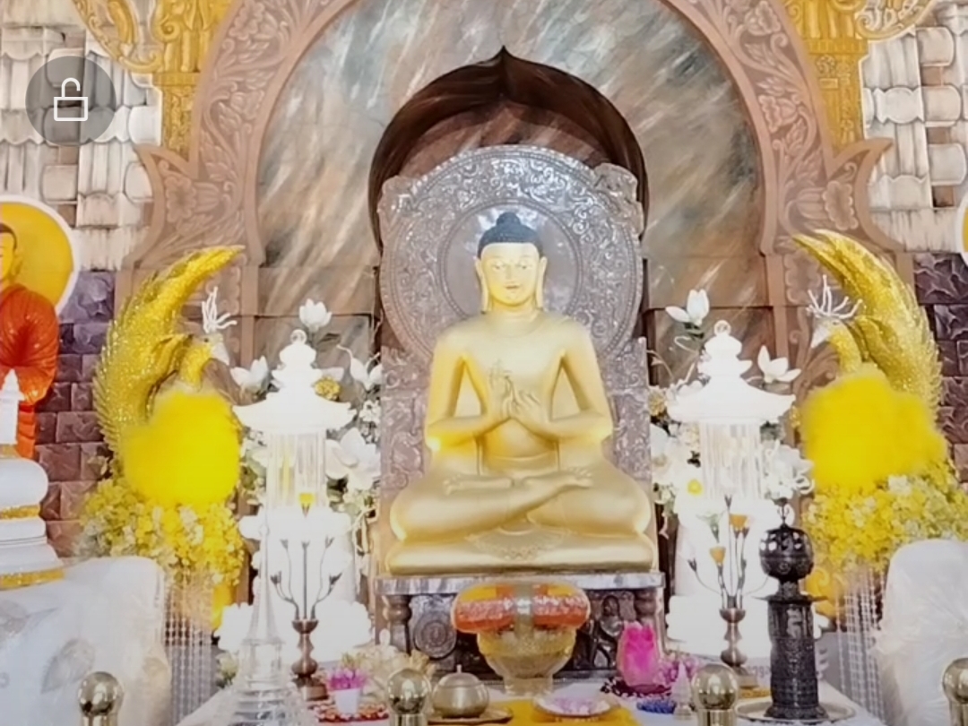 Lord Buddha was worshiped at the Chetagiri Bihar temple of Sanchi Stupa ...