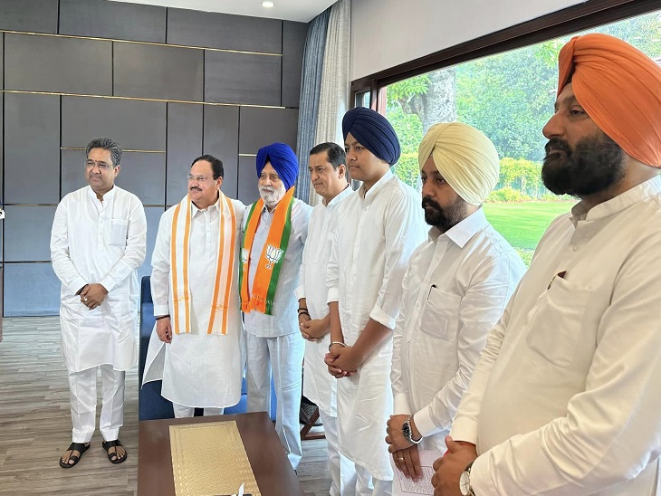 Charanjit Singh Atwal JP Nadda | Punjab Akali Dal Leader Joins BJP ...