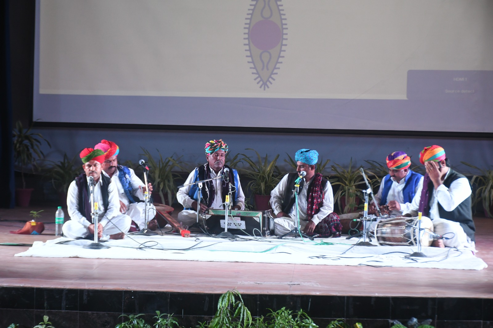 Beautiful presentation of Rajasthani folk dance and Manipuri dance Pung ...