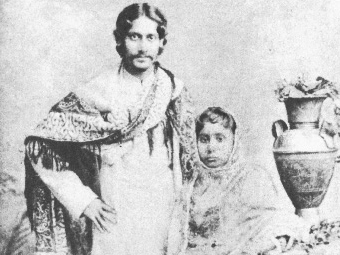 Rabindranath Tagore came to CG in 1902:Had come to get his wife treated ...