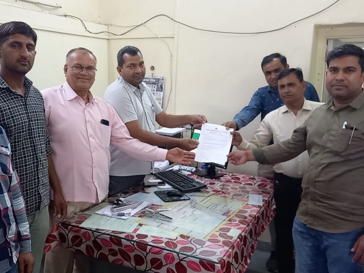 Laxmangarh Village Development Officer Association gave the letter ...