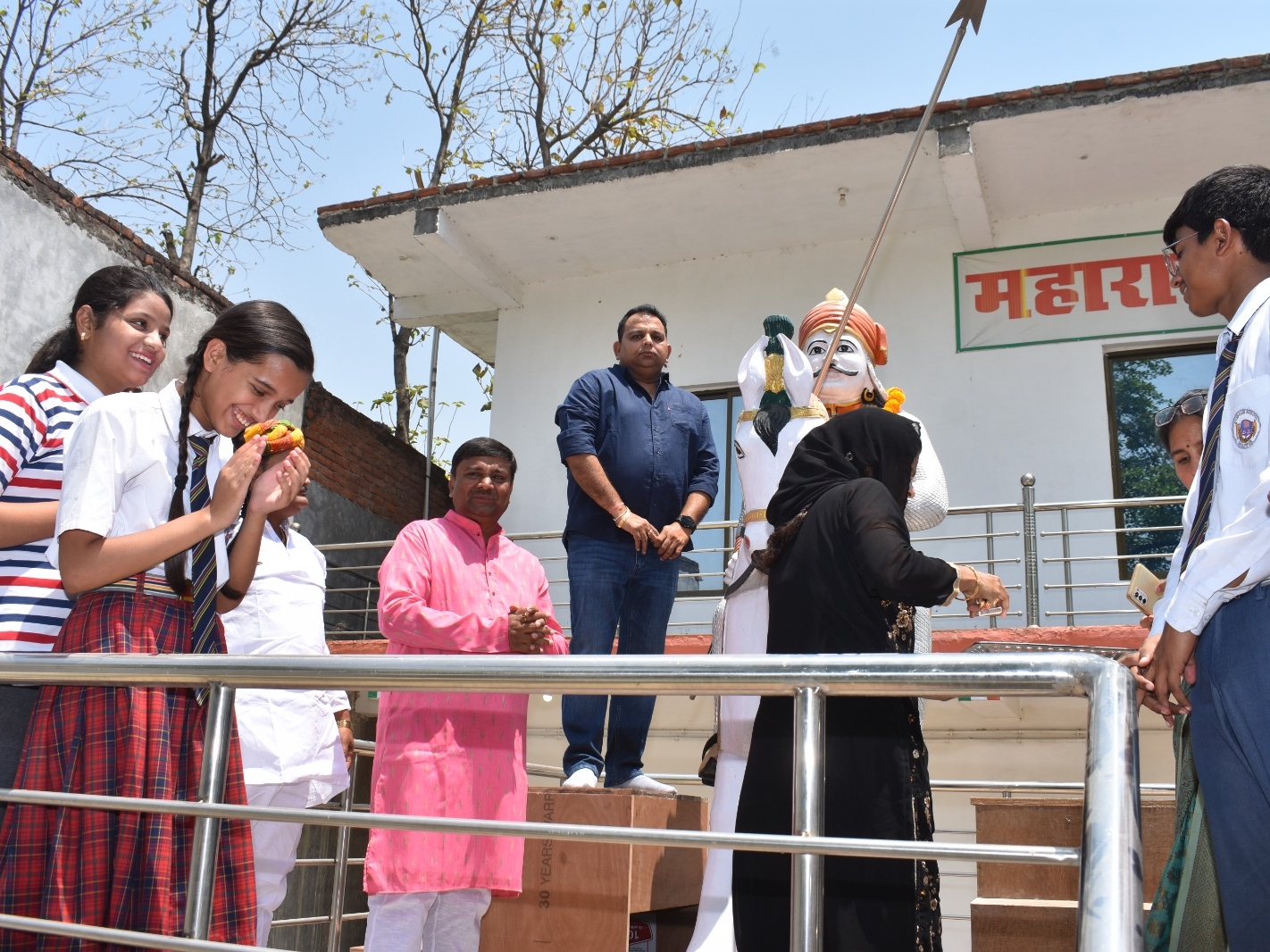 Kshatriya Mahasabha quenched the thirst of passers-by, cleanliness ...