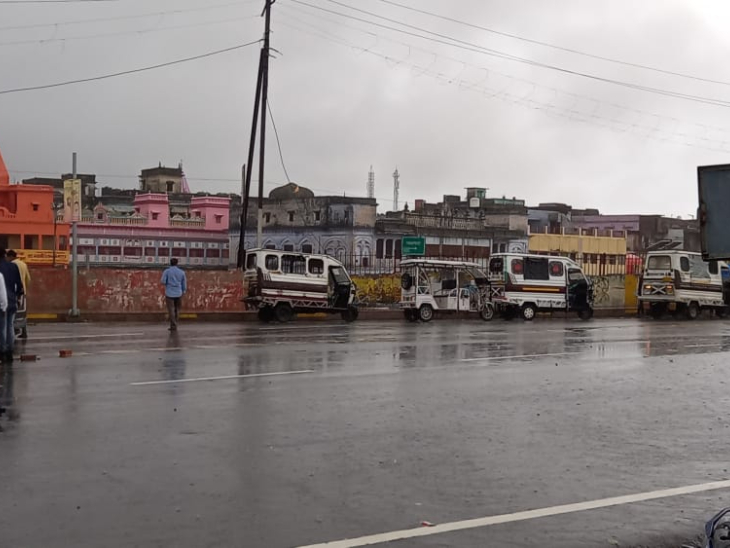 While the campaign of other parties depended on their candidates, the ...