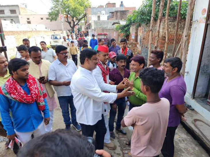 While the campaign of other parties depended on their candidates, the ...