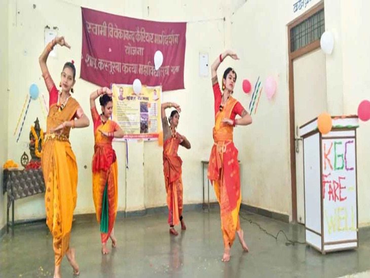 10-day classical dance Kathak and Chhattisgarhi folk dance training ...