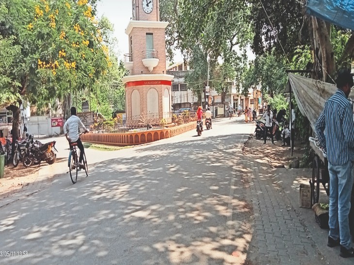 Temperature reached 41 degree Celsius in Chaibasa, silence on the road ...