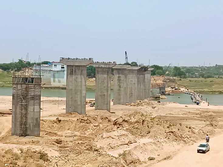 To deal with floods, the length of the bridge will be increased by 100 ...