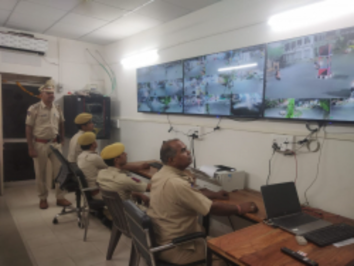 Sardarpura became the first hi-tech police station of the district, 60 ...