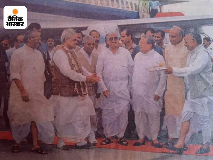 Stayed close from Rajiv Gandhi to Atal; No matter who the government ...