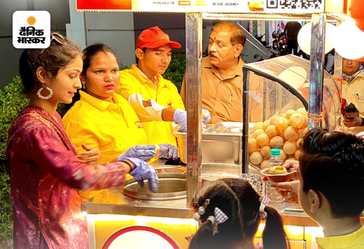 The cart broke down on the first day, yet all were sold, my pani-puri ...