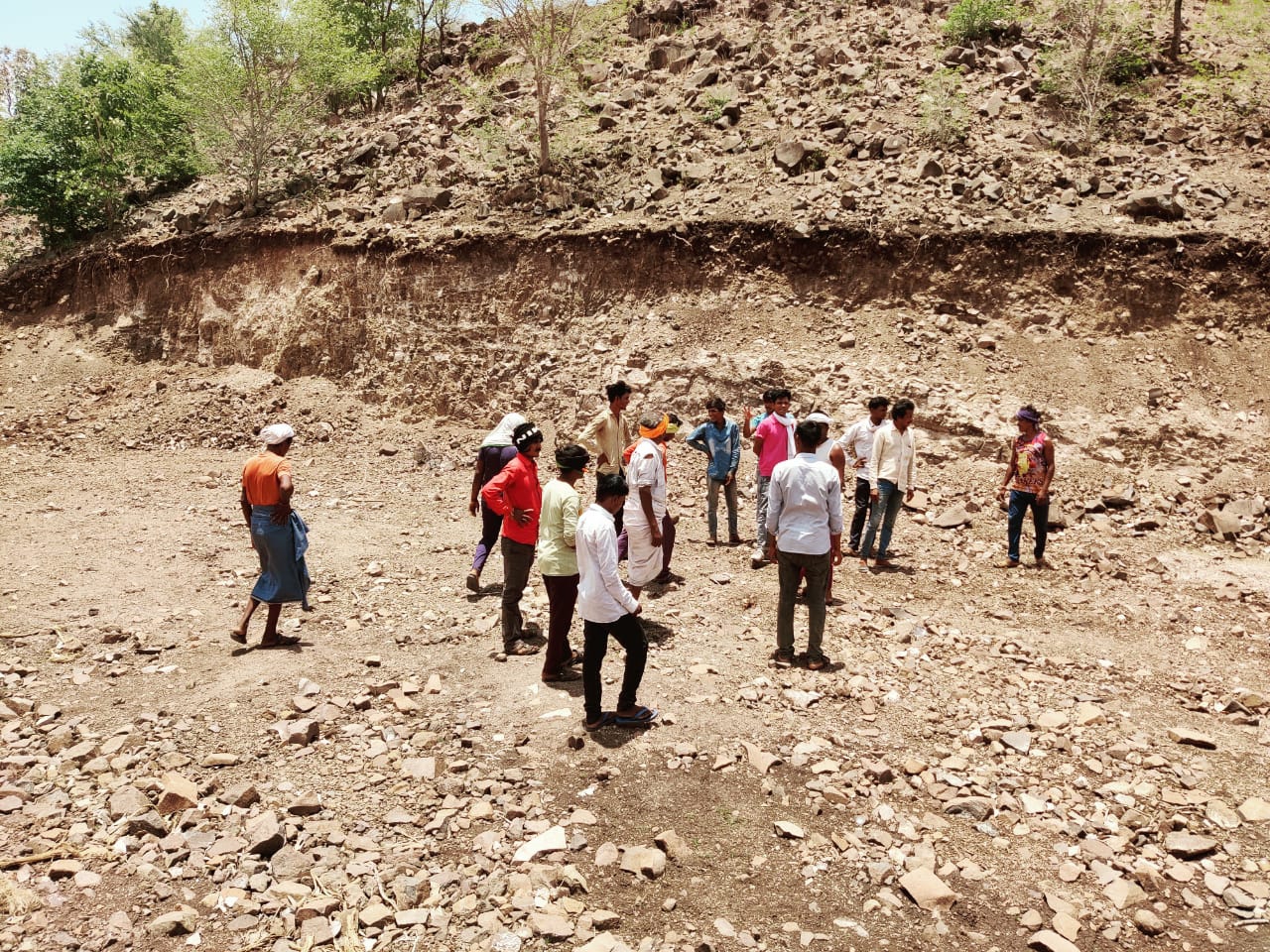Villagers of Gram Panchayat Baru Khodra opened front for not giving ...