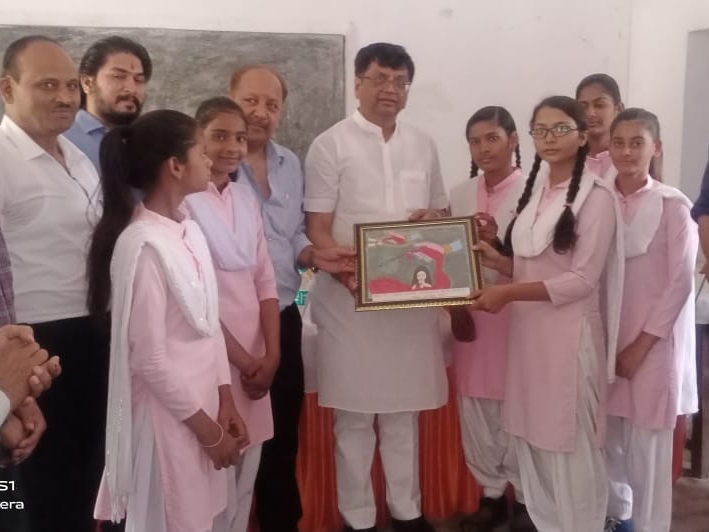 MLC Arun Pathak dedicated; Construction was done from MLA fund ...