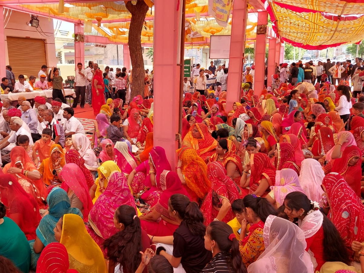 Praises of Lord Ranchoddas and Vishwakarma echoed in Sojat ...