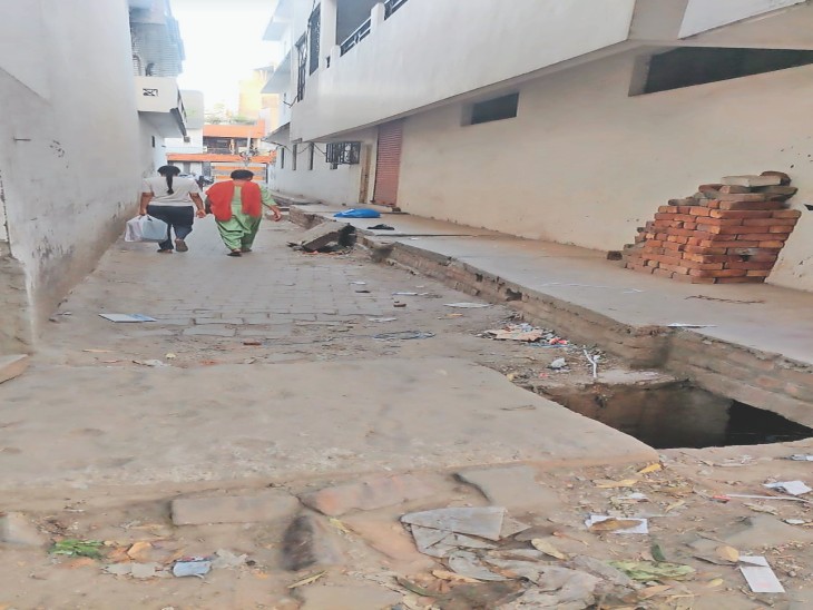 In Ward-9, construction of incomplete broken culvert on the road going ...
