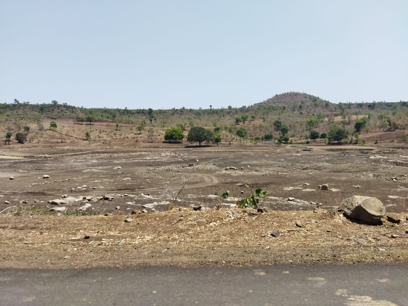 Mandu's ancient Kandipura pond looking for deepening | शासन-प्रशासन की ...