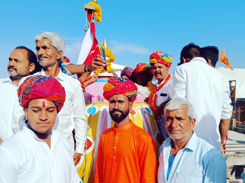 21 couples offered sacrifices in the Havan with chanting, the life of ...