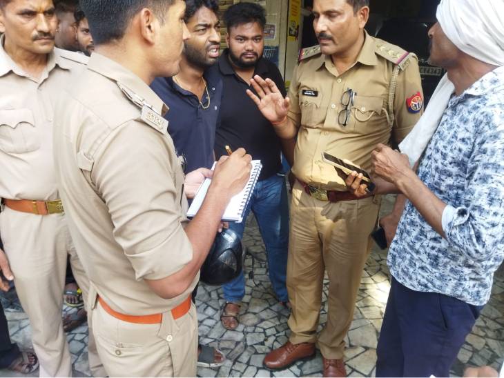 The accident happened due to the jack being pressed during wheel ...