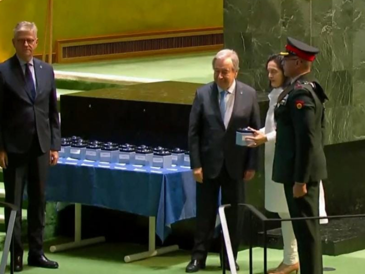 Martyr Sanvalaram and Shishupala got medal in UN BSF jawans of Barmer ...