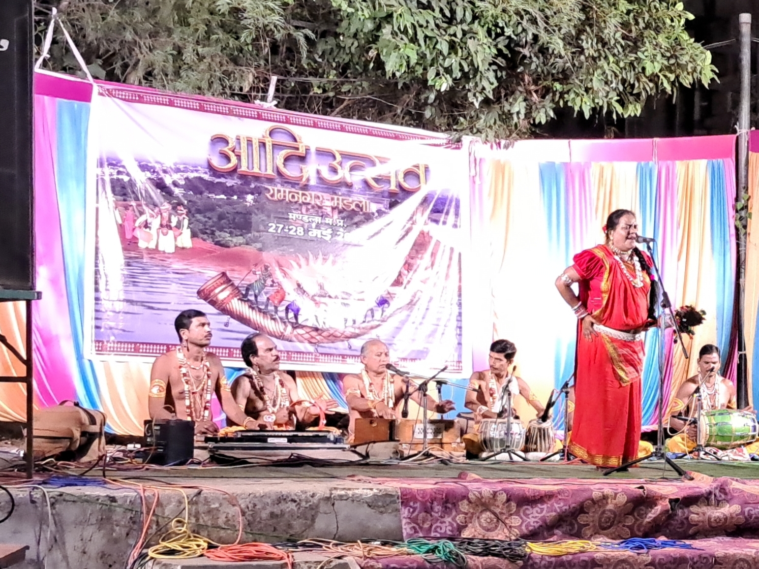 Padma Shri Usha Barle's Pandavani enthralls the audience; Storms ...