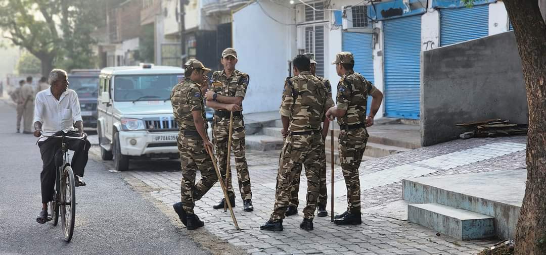 Police guard outside the houses of Bhakiyu, RLD leaders overnight in ...