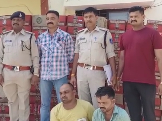 Two smugglers including vehicle owner, shop manager also on radar ...