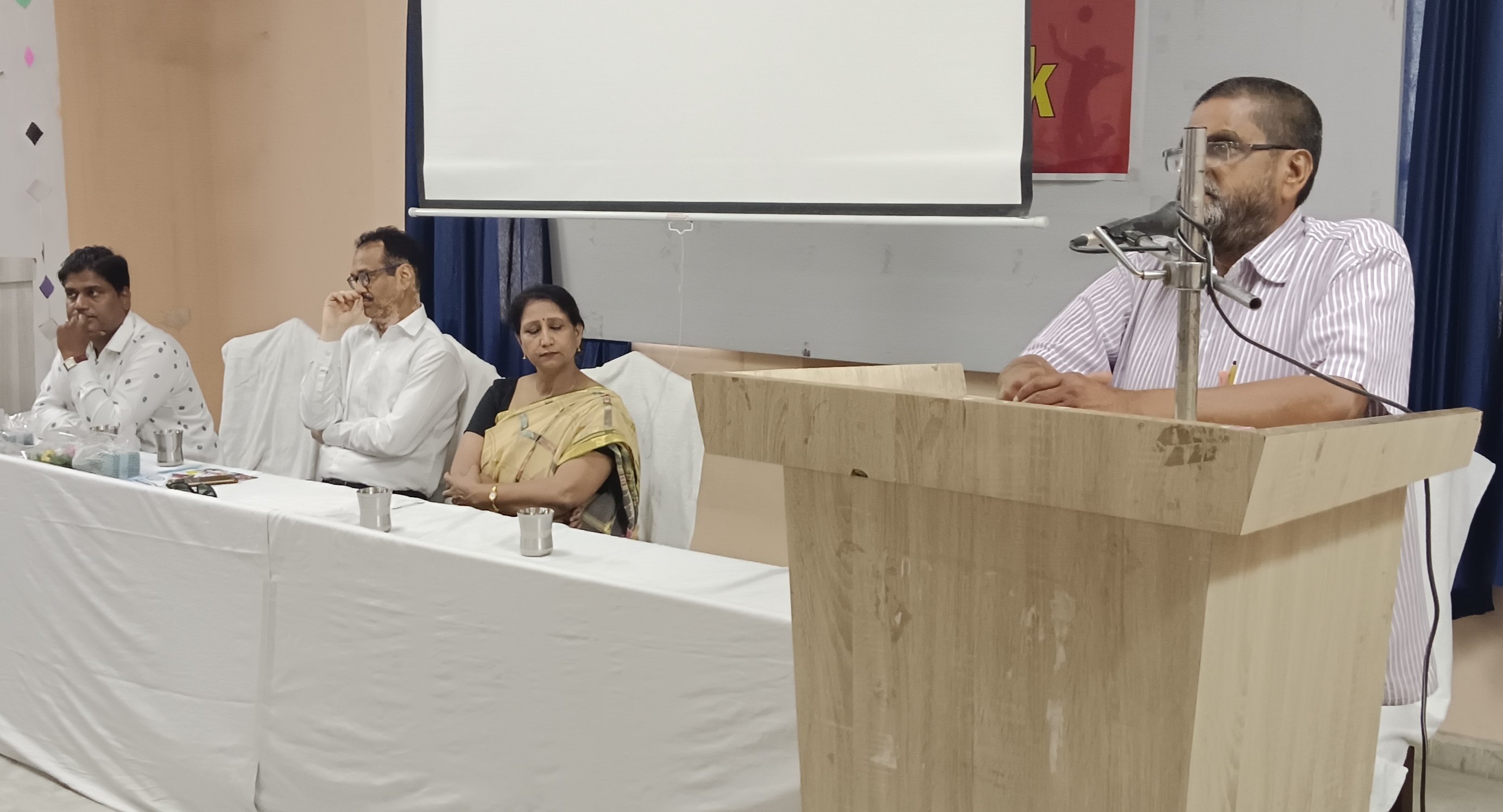 Yashpal Yash said - Non-violence, truth and restrained conduct are the ...