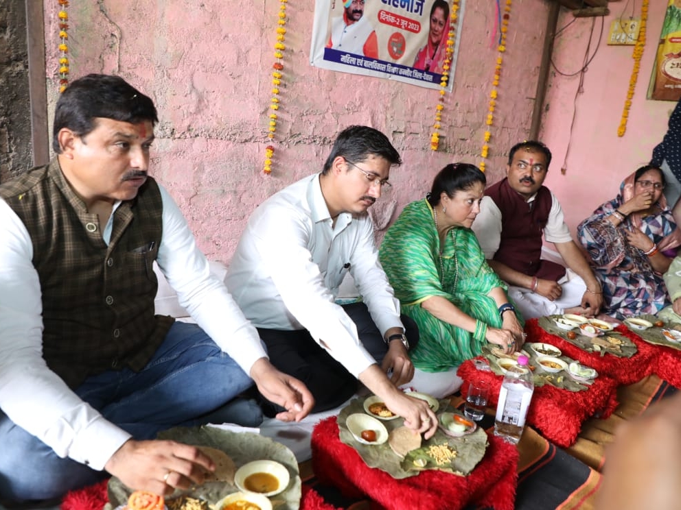 Inauguration and Bhoomipujan of development works, food served at ...