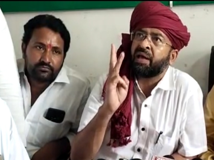 SP MLA Tahir Khan said - Compensation should be the same as the victims ...