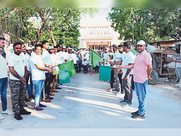 The message of environmental protection was given by taking out a rally ...