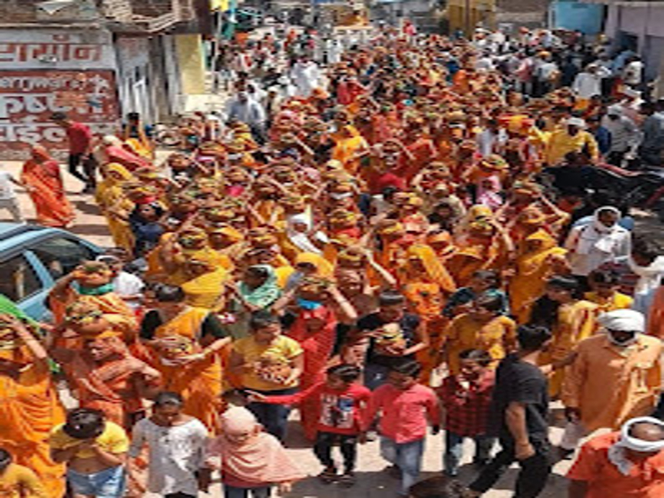 5 km long procession welcomed at various places | कलश यात्रा: 5 किमी ...