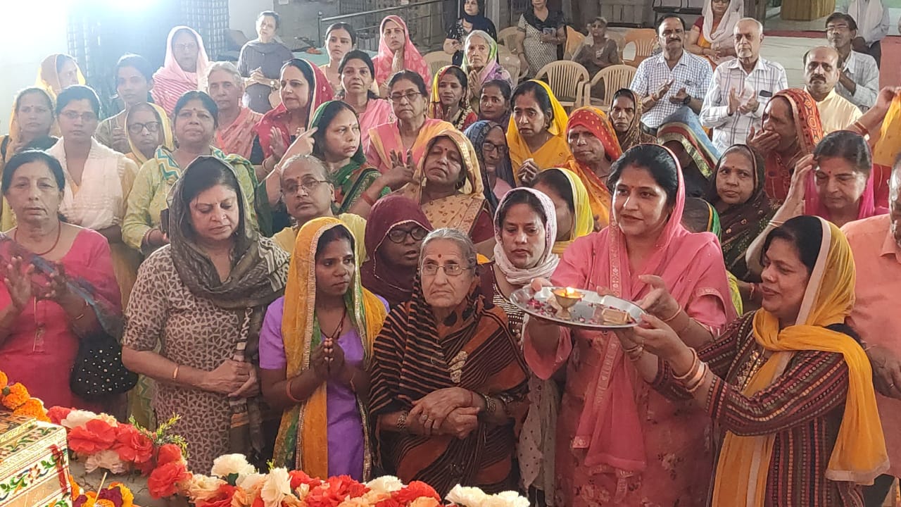 Bhagwatacharya Dinesh Dixit told the importance of the story in Samadhi Park located in Surya ...