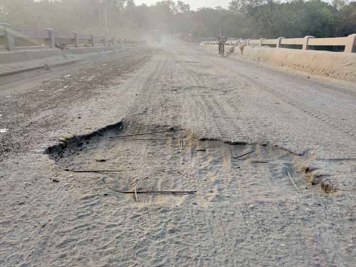 Due to non-repair of 24-hour pressure of goods carriers on Ring Road ...