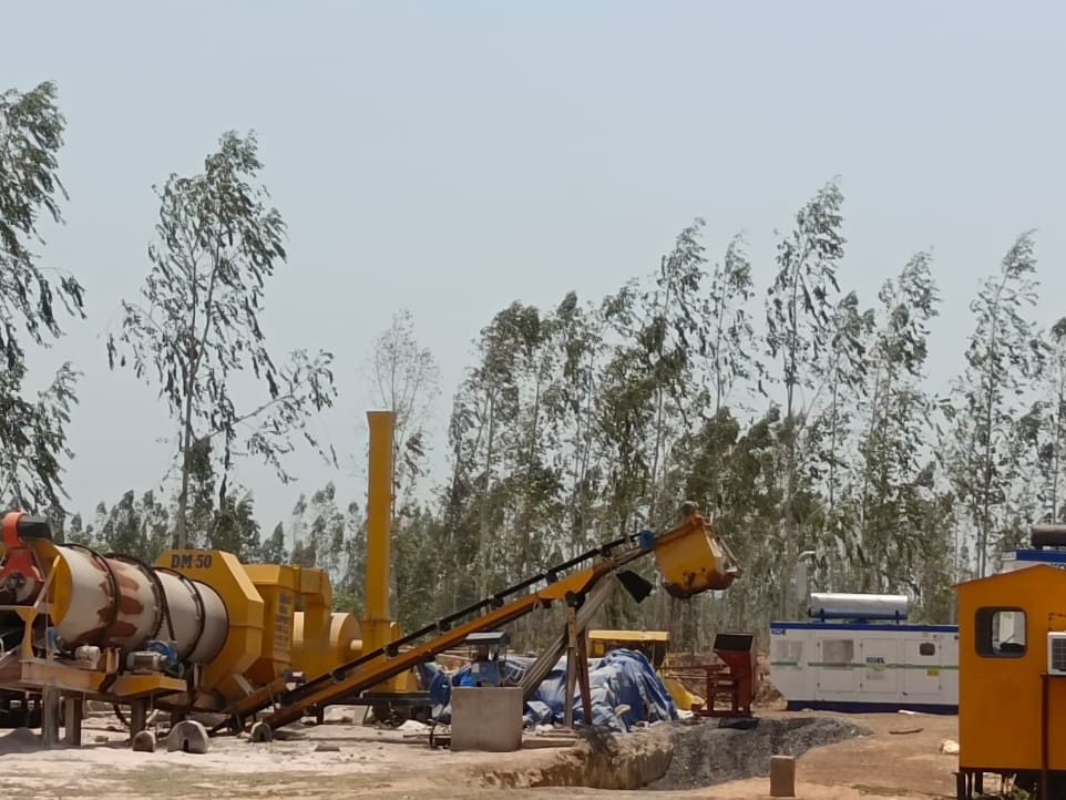 After the accident, the villagers protested against the illegal asphalt ...