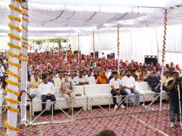 Inaugurated the new building of Shivganj Municipality | लोकतंत्र के ...