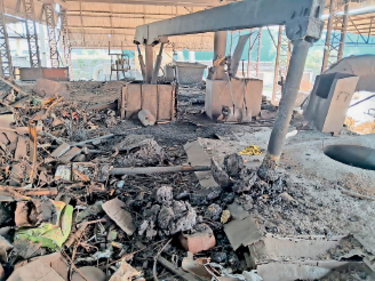 Iron melting accident, 3 laborers injured, referred to Ludhiana, police ...