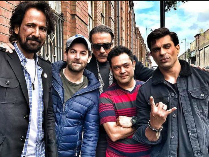 Director Ankush Bhatt spoke about the incident, saying, first '3 Dev ...