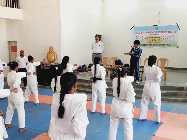 District players selected in Karate Sports Academy | चयन ट्रायल का ...