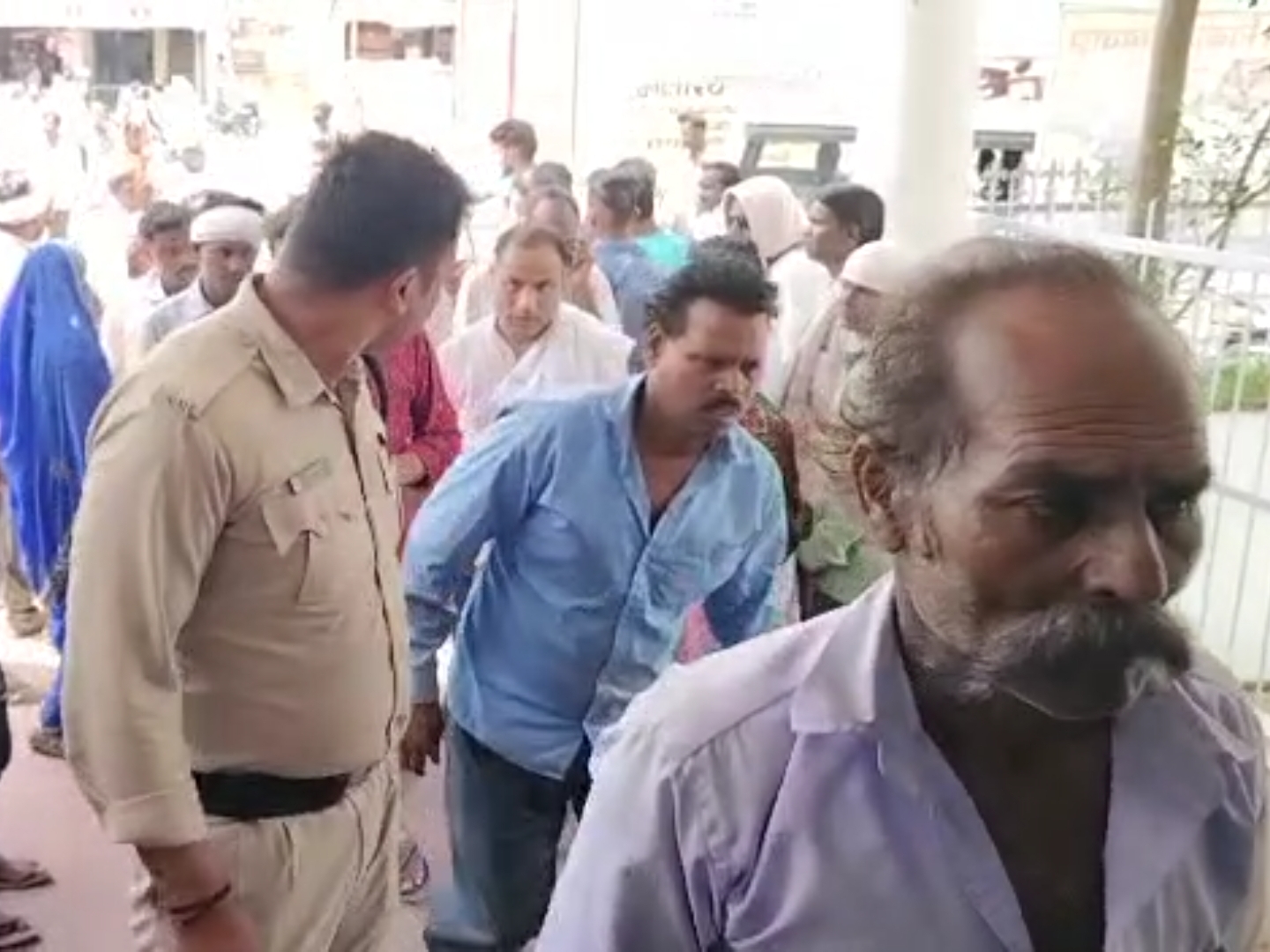 Pickup filled with baraatis overturned, 20 injured: incident in ...