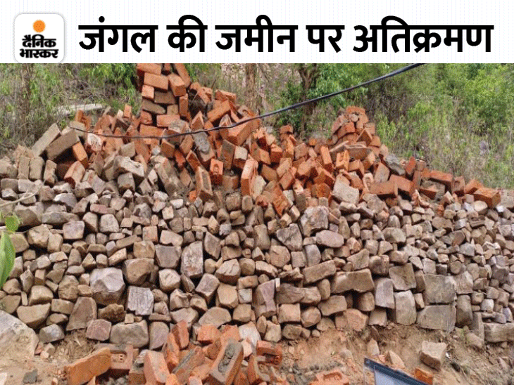 A day before, the forest workers broke the half-incomplete construction ...