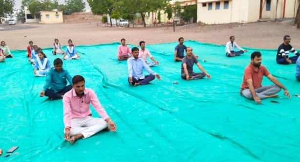 By doing Surya Namaskar daily, many diseases and ailments of man go ...