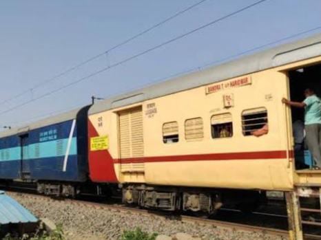 Due to the construction of loop line at Aigwan station of Moradabad division, Izzatnagar ...