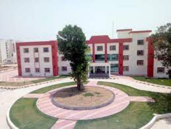 Enrollment will be done on 1125 seats in IIT Dhanbad, 751 in NIT ...