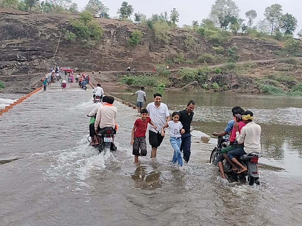 Alternative culvert becomes a risky route, people crossing even when ...