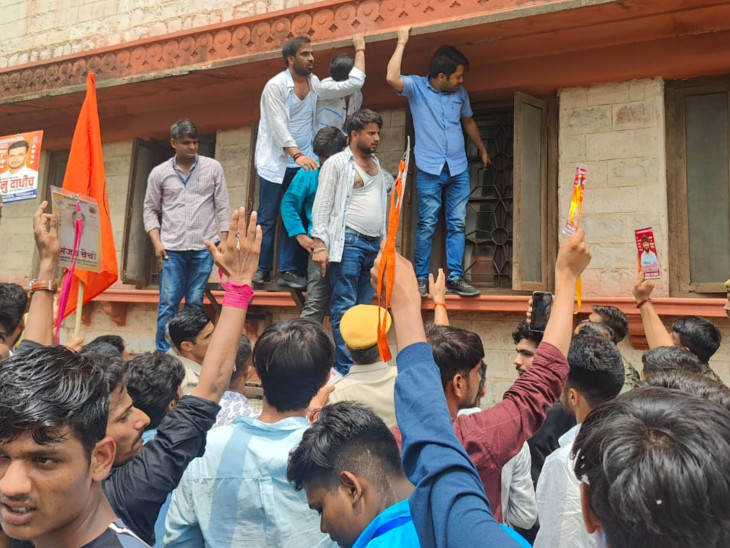 Rajasthan University Protest Video Update; ABVP NSUI Students Vs Police