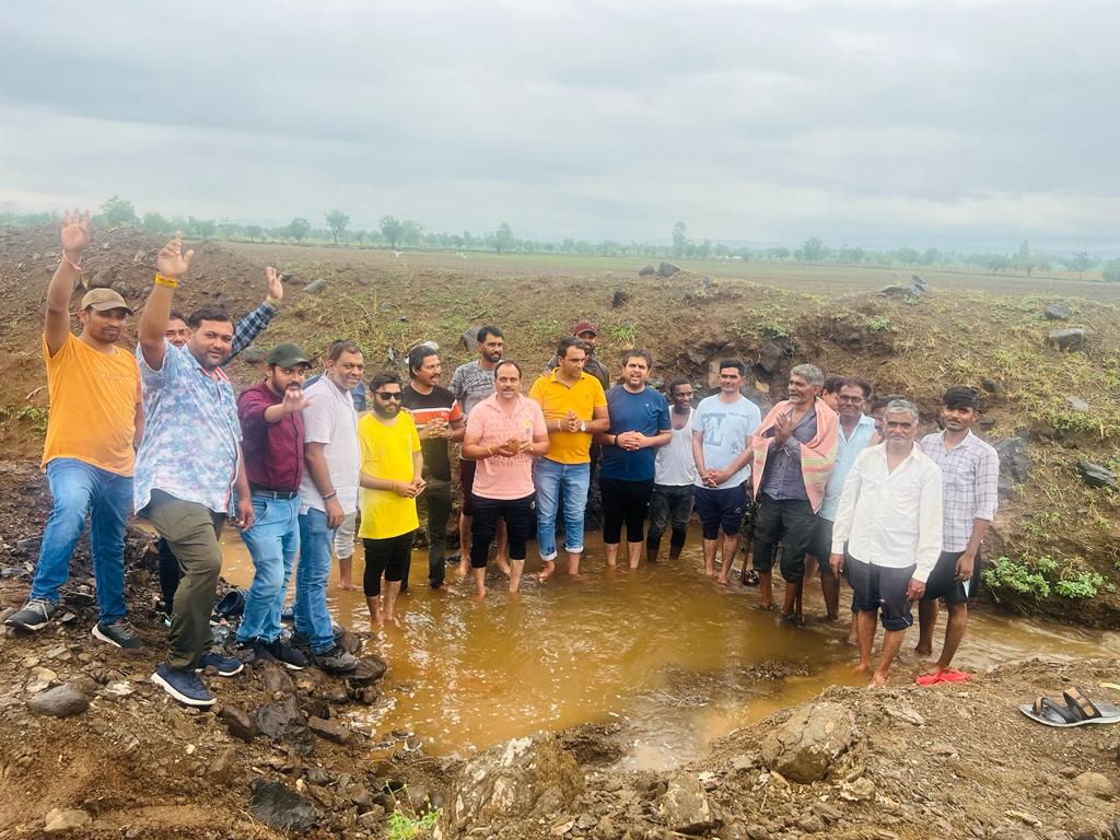 Farmers of Manavar, Kukshi get relief after a long struggle; Worshiped ...