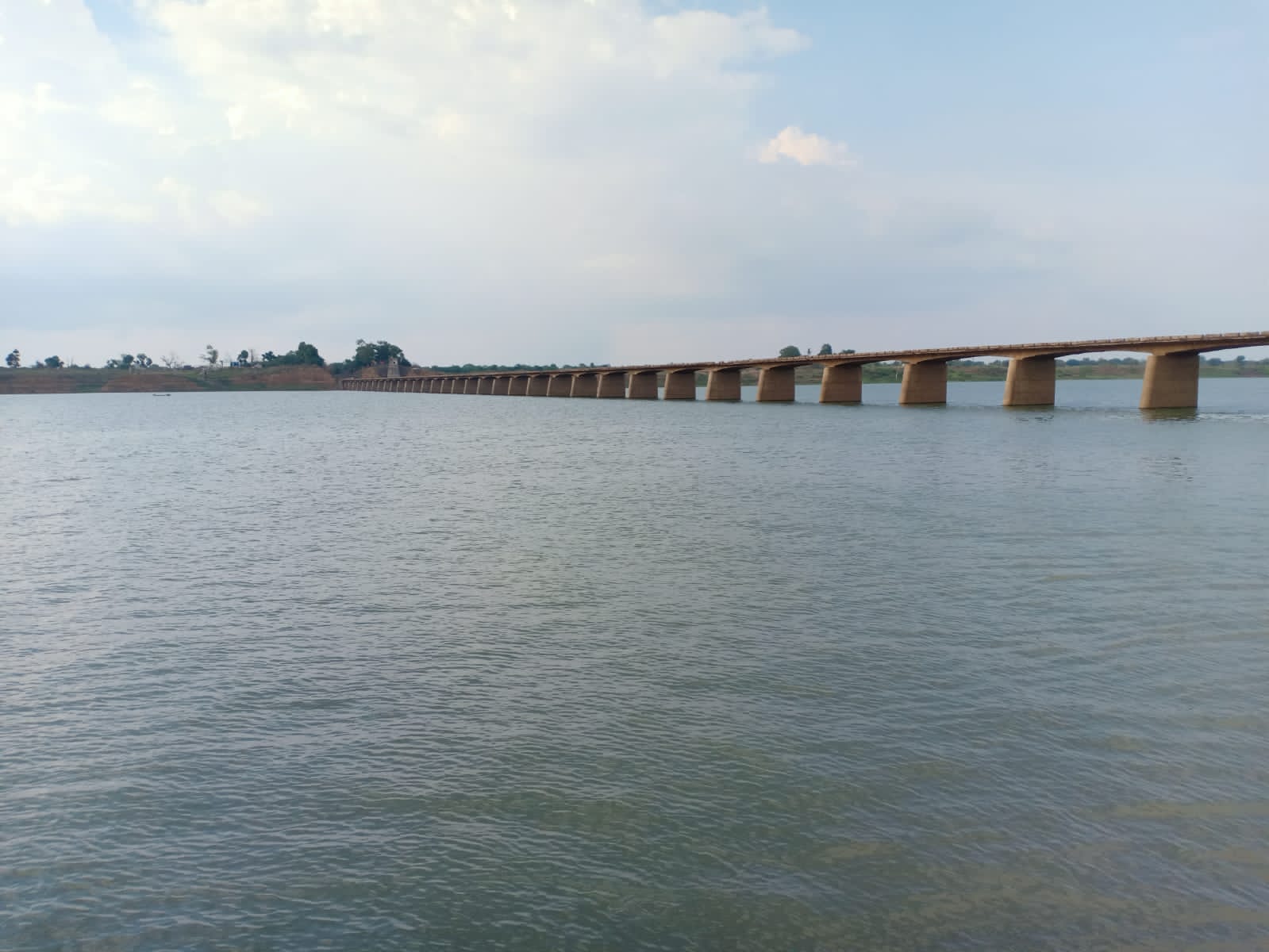 The water level increased by more than 2 meters in Rajghat of Barwani ...