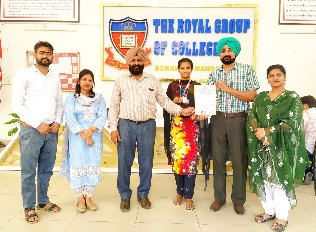 Mansa's Jyoti Rani won silver medal in Punjab State Karate Championship ...